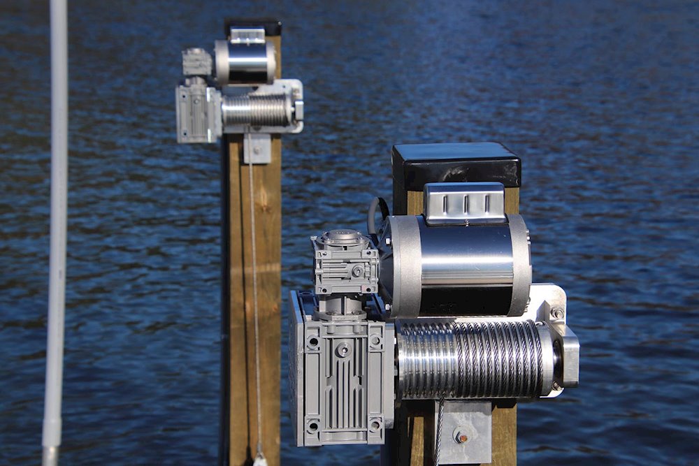 Shop Aluminum Beamless Boat Lifts: Unobstructed Views & Easy Access ...