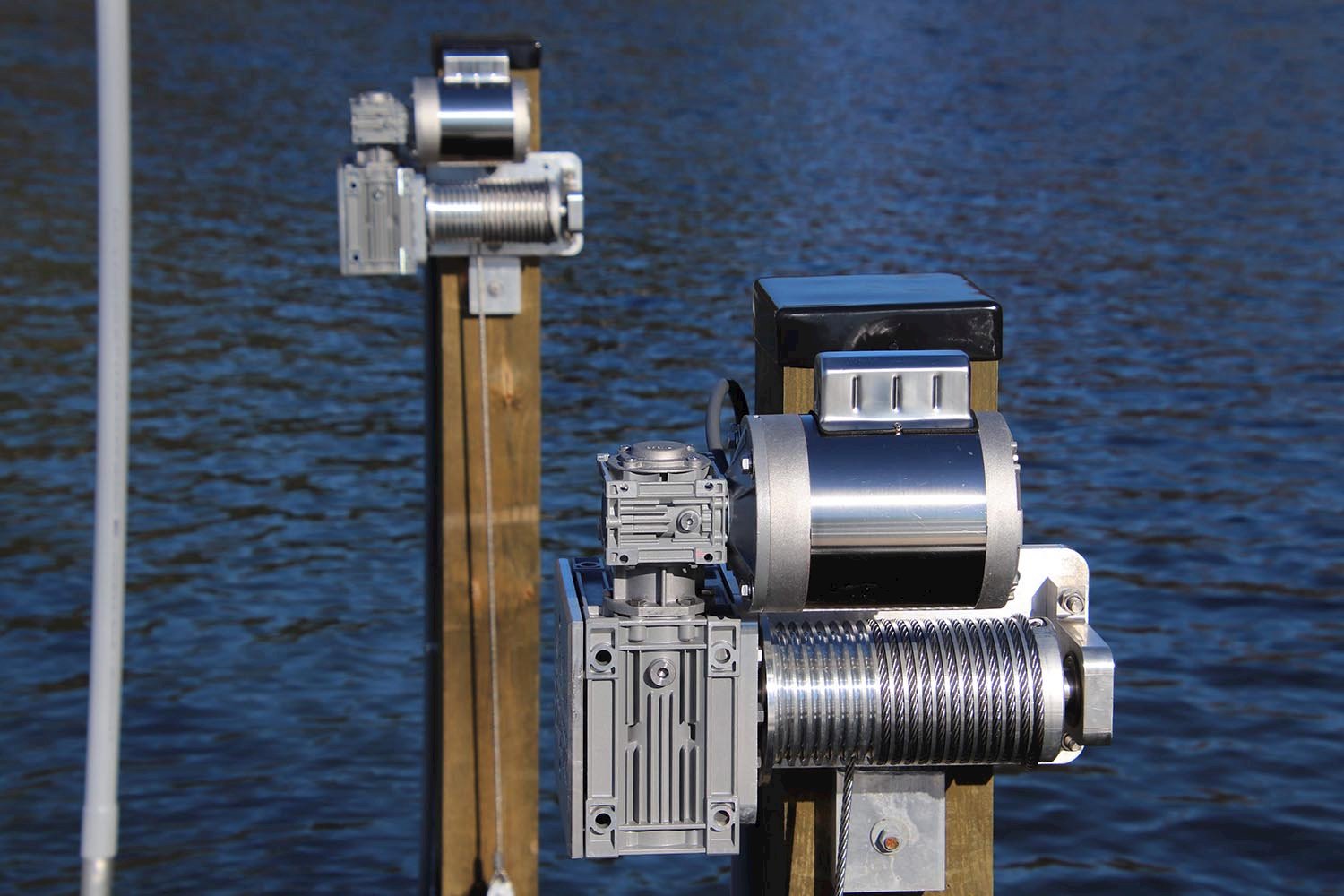 Shop Aluminum Beamless Boat Lifts: Unobstructed Views & Easy Access ...